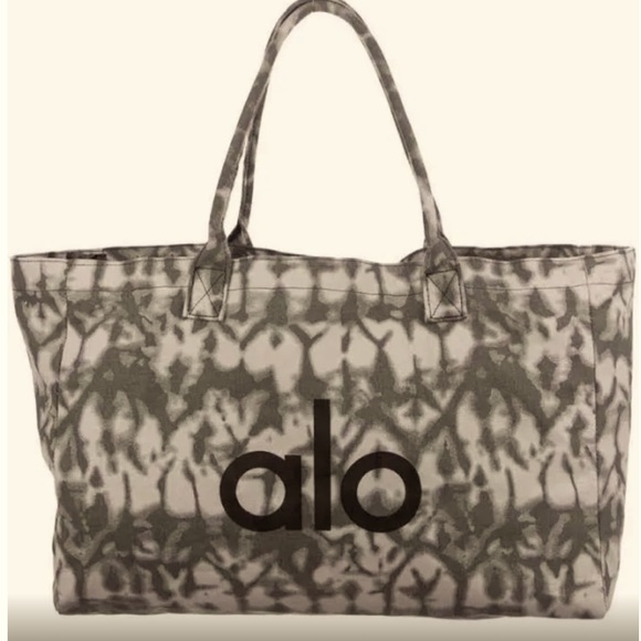 ALO Yoga | Bags | Alo Yoga Gray Tiedye Bag New With Tags | Poshmark